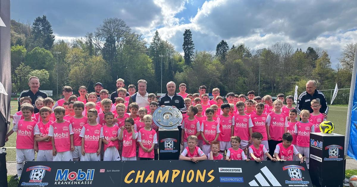 Wie der VfL Biedenkopf Kindern Lust auf Fußball macht